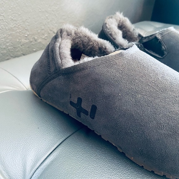 Otz | Shoes | Otz Shoes Suede Shearling Lined Slipon Shoes | Poshmark